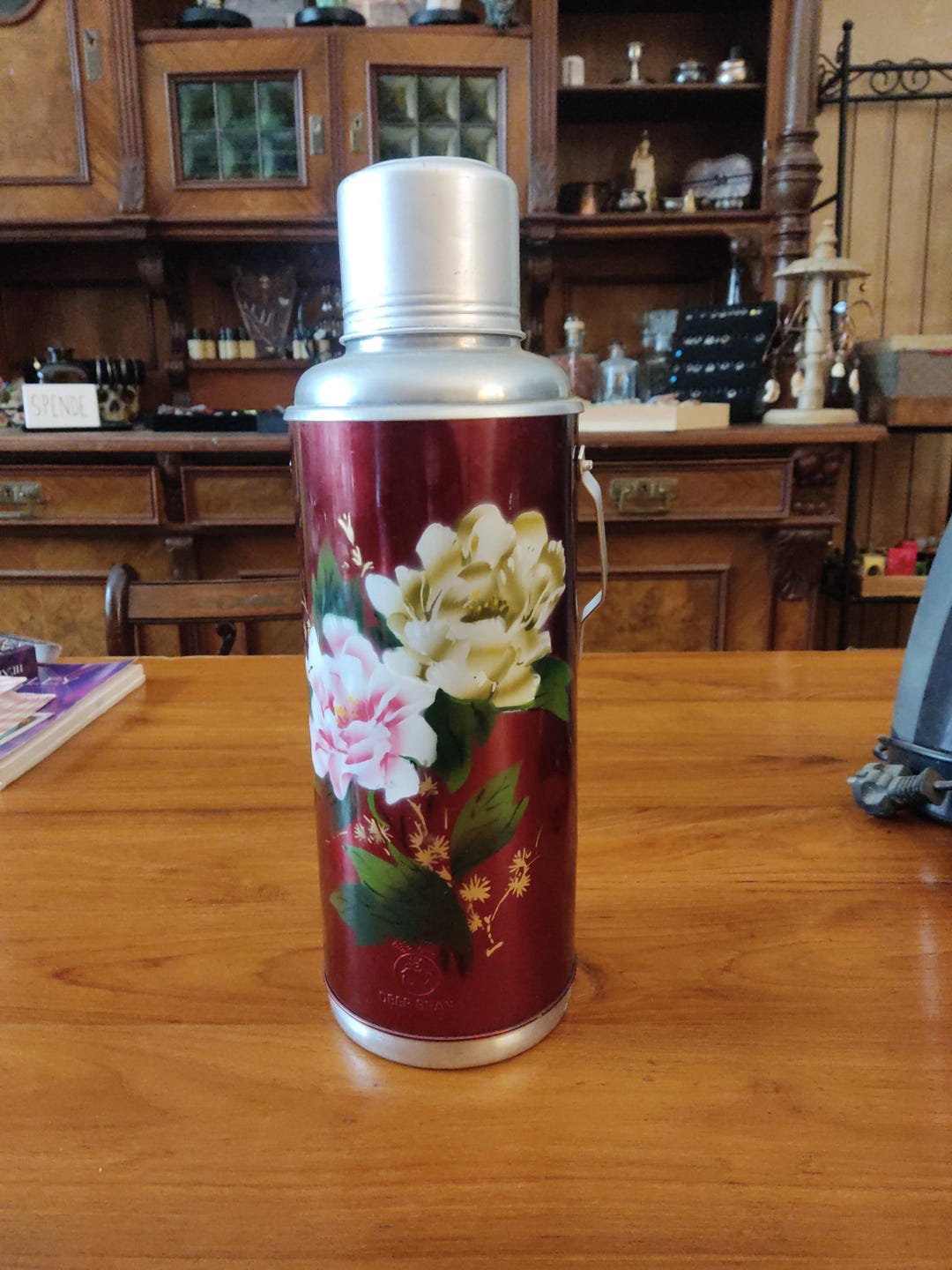 Vintage Red Thermos Chinese Deer Brand Ca 1960s With Flower Motif. Rare ...