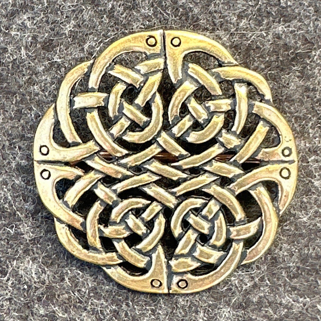 Celtic Brooch *book of Keels*, Celtic Jewelry, Early Middle Ages ...