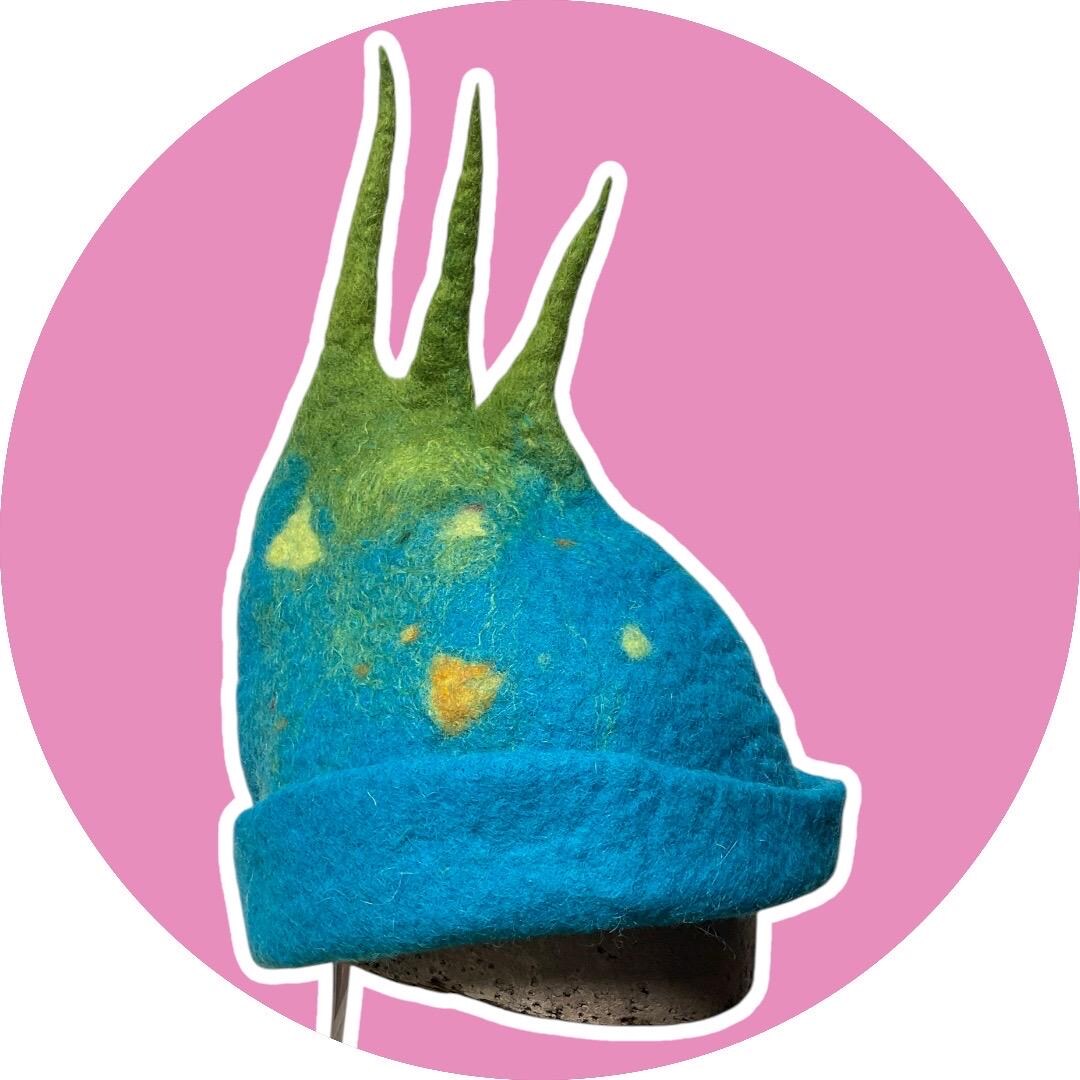 Green Felt Hat for Sauna, Cap Inspired by Miró, Plant Lover Felt Hat - Etsy