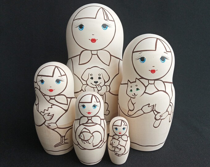 Matryoshka Nesting Dolls 5 Pcs. BIG Wooden Matryoshka Babushka Russian ...