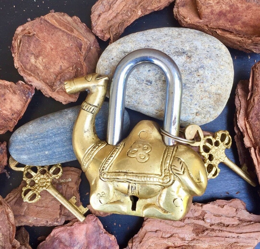 Antique Style Camel Figure Lock Padlock 11 Cm Gold Brass Safety Lock ...
