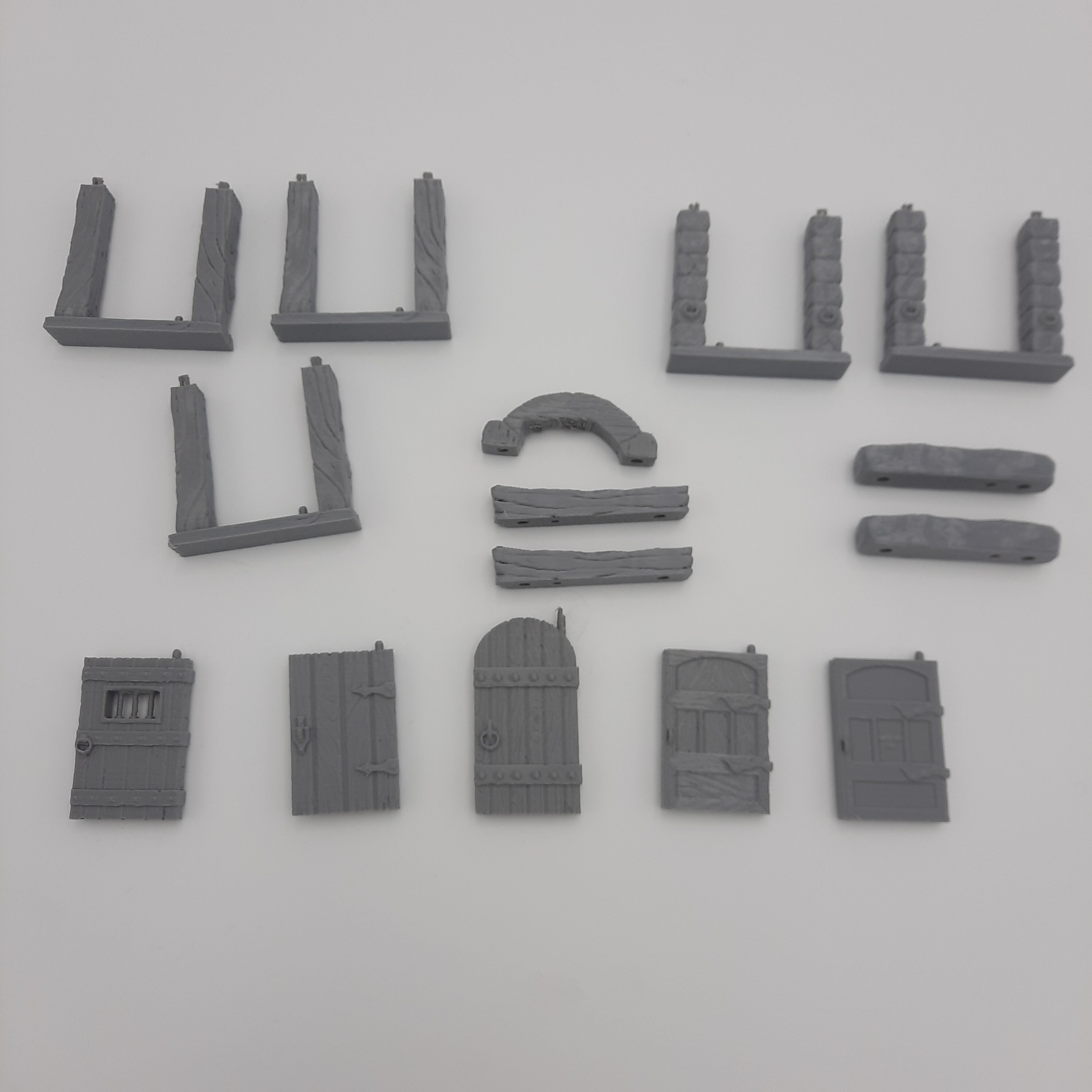 5 Hinged Doors, Figurine Miniature gray/unpainted, RPG, Roleplaying ...