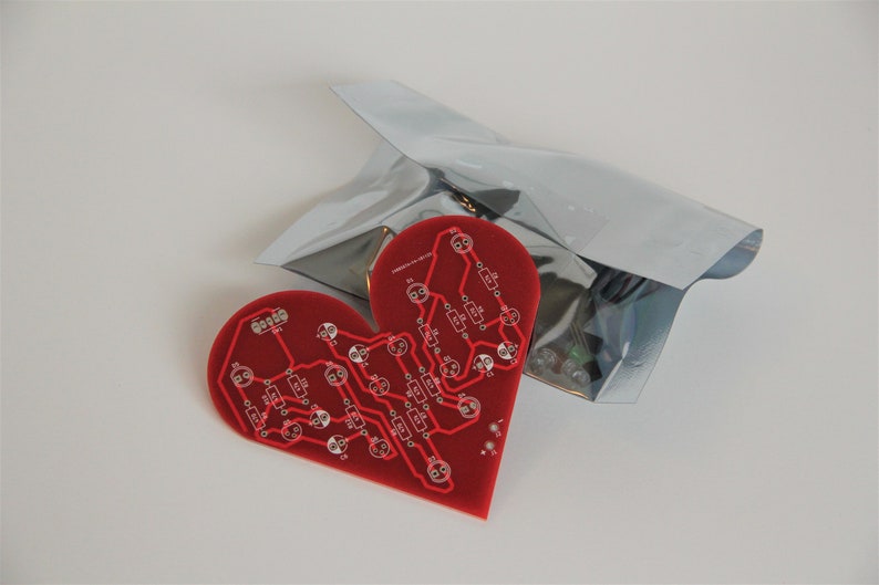 Flashing LED Heart Kit for Anyone Interested in Electronics, Science ...