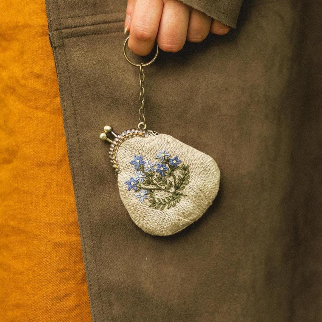Hand Embroidered Linen Clasp Purse: Forget-me-not Wildflower Coin Pouch ...