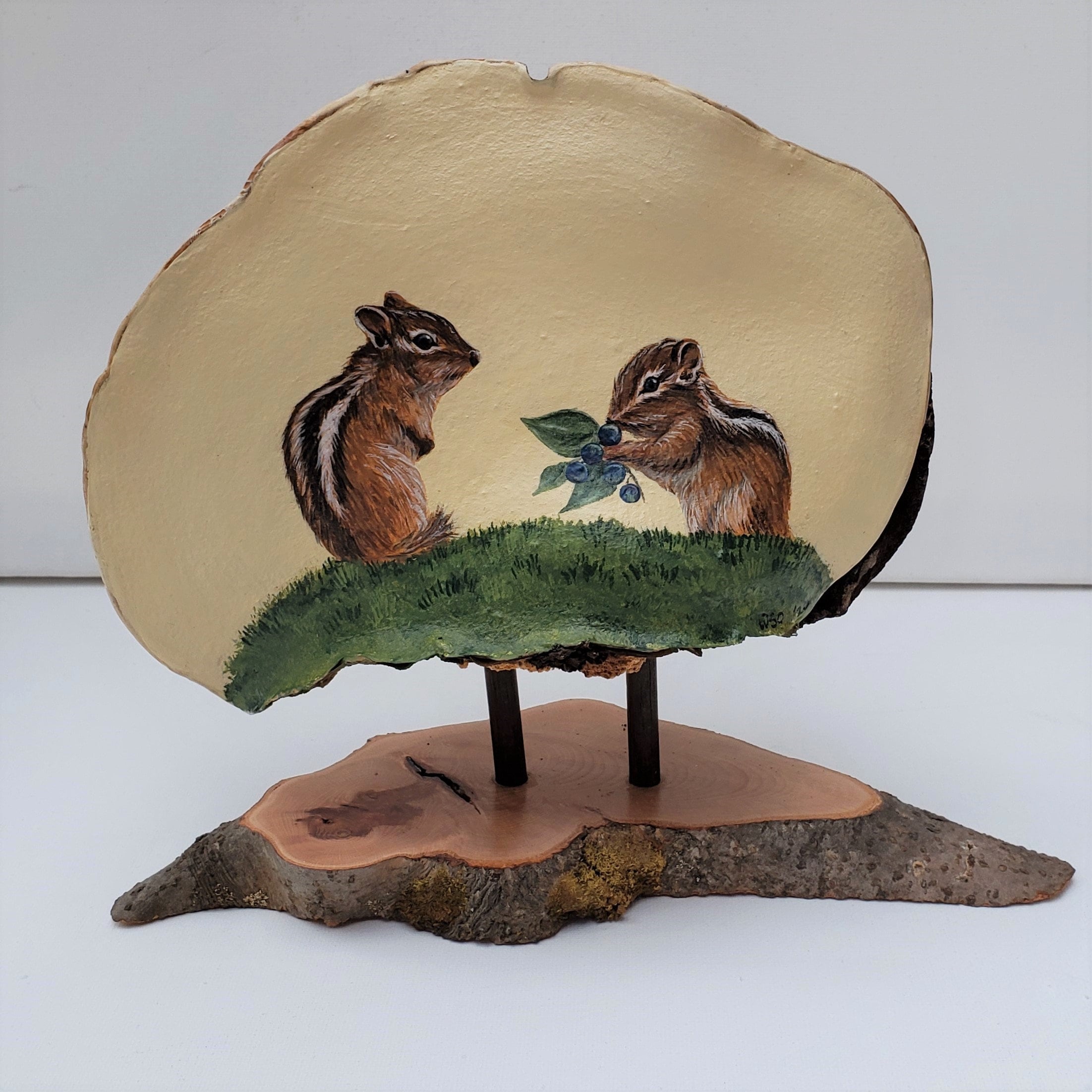 Dramatic Chipmunk Wallpaper