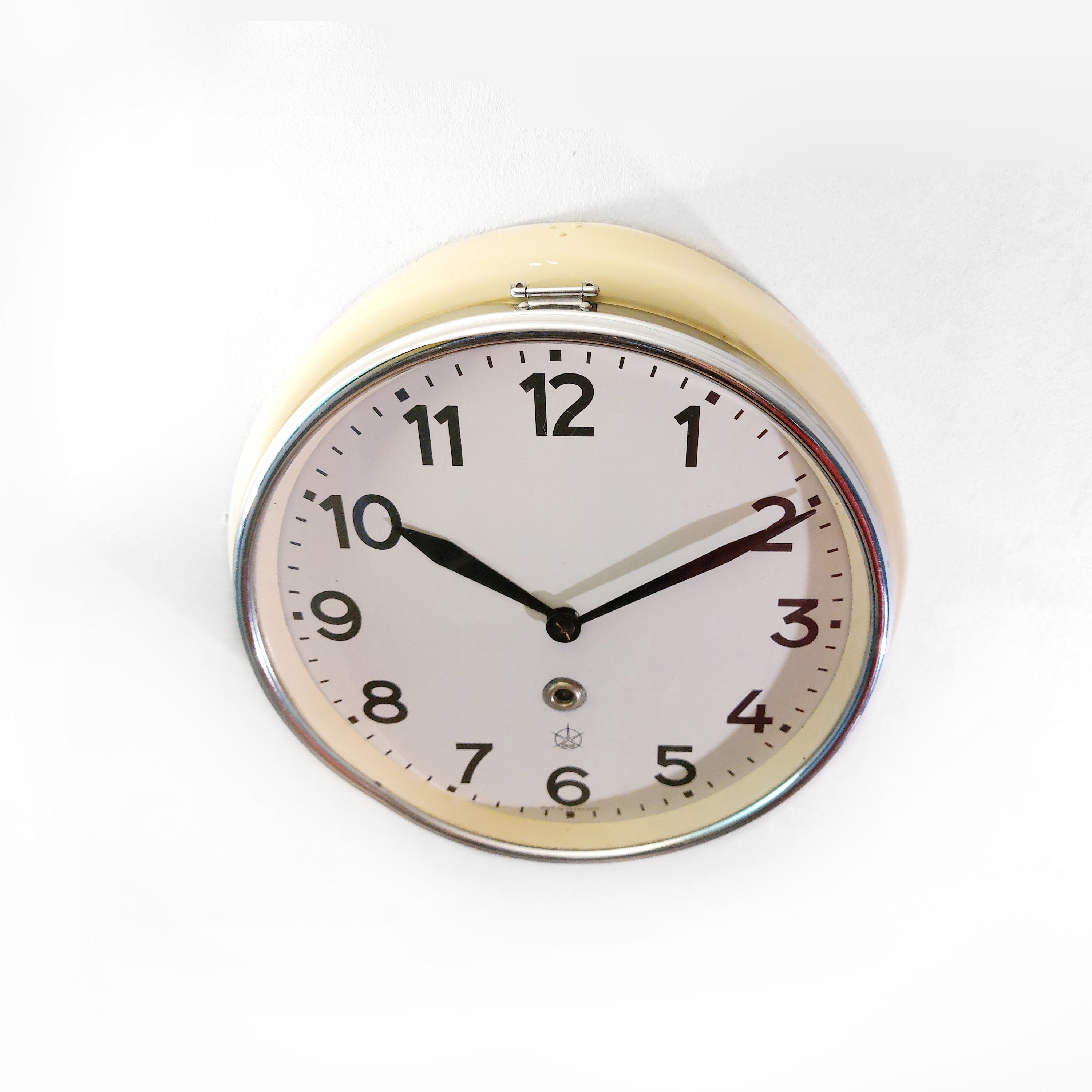 Iskra Clock Made in Yugoslavia 1960s School Industrial Beige - Etsy