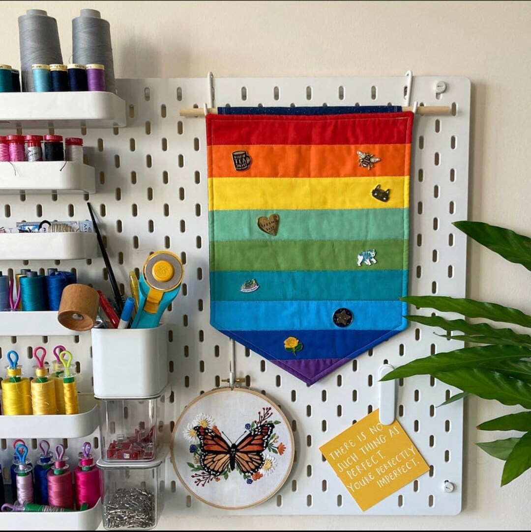 Rainbow Pin Pennant | Digital Pattern - Etsy