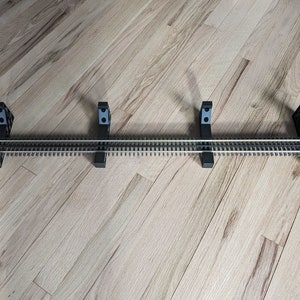 O Scale Wall Mount Room Kit for Train Track, Fits 10ft X 10ft, Larger ...