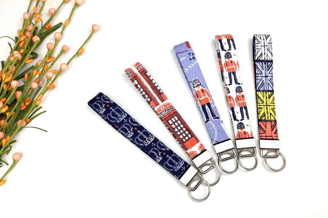 London Crown Flag Phone Booth Guard Key Fob Narrow - Etsy