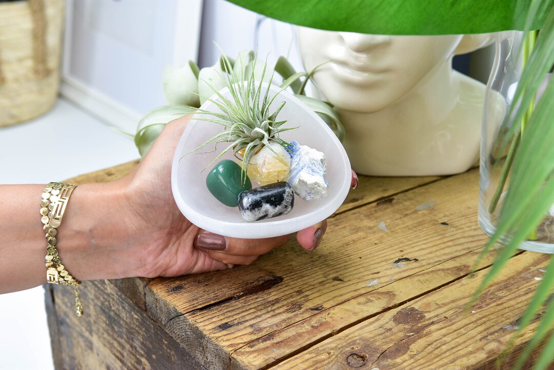 Selenite Charging Bowl for Crystal Cleansing, Altar Offering, Trinket ...