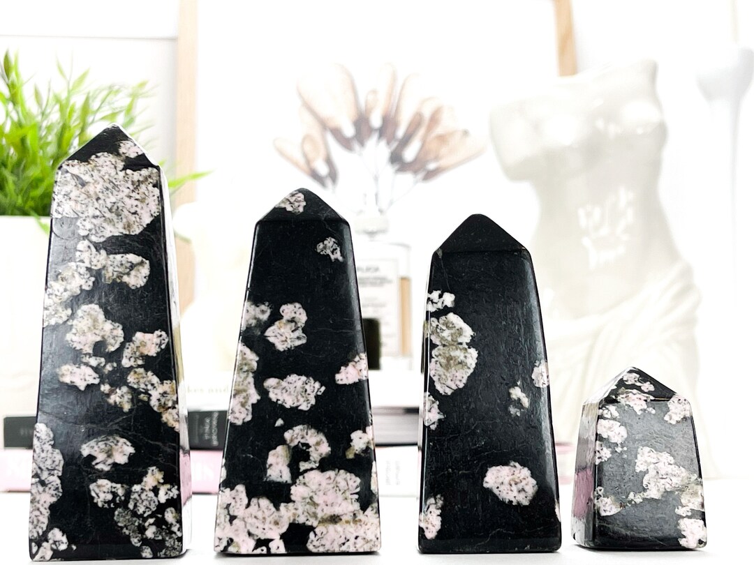 Snowflake Obsidian Crystal Obelisk Tower, Obsidian Tower, Snowflake ...