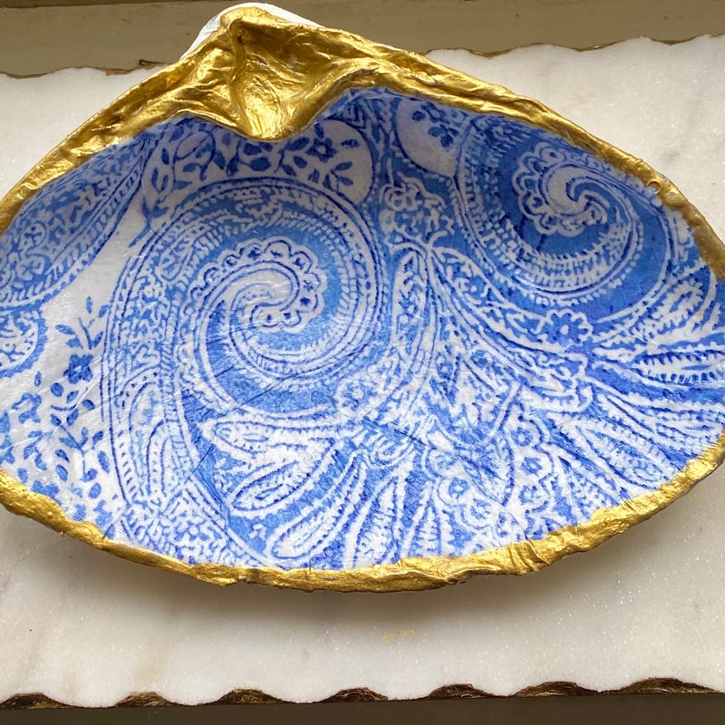 Clam Shell Dish - Etsy