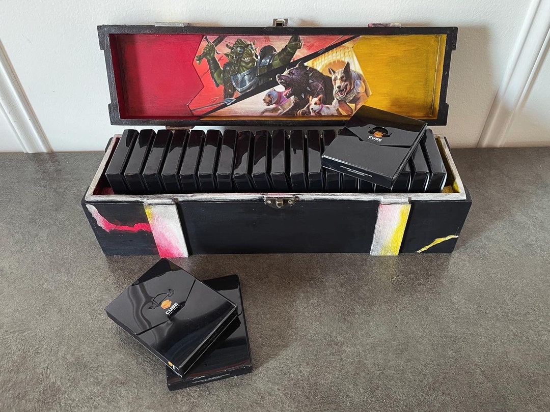 Magic the Gathering Cube in Storage Box! MTG Jump Start Sleeved Cube in ...