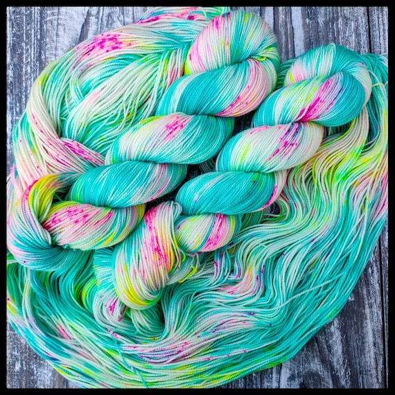 POOL PARTY Hand Dyed Merino Yarn 100g. - Etsy