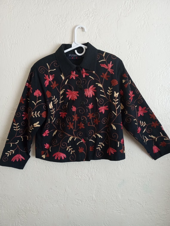 pushpa embroidered black - Gem