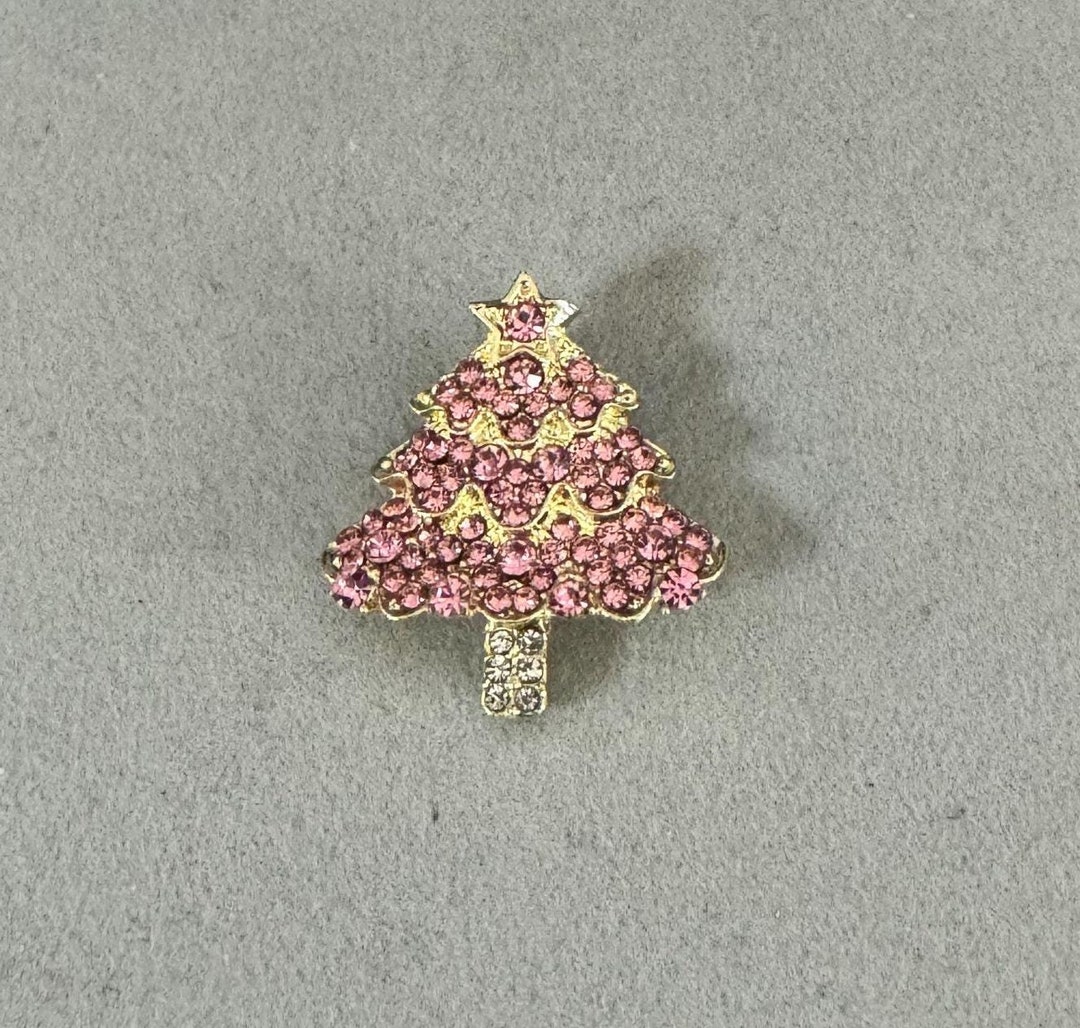 Pink Christmas Tree Needle Minder-needle Dock-brooch-magnet-stitching ...