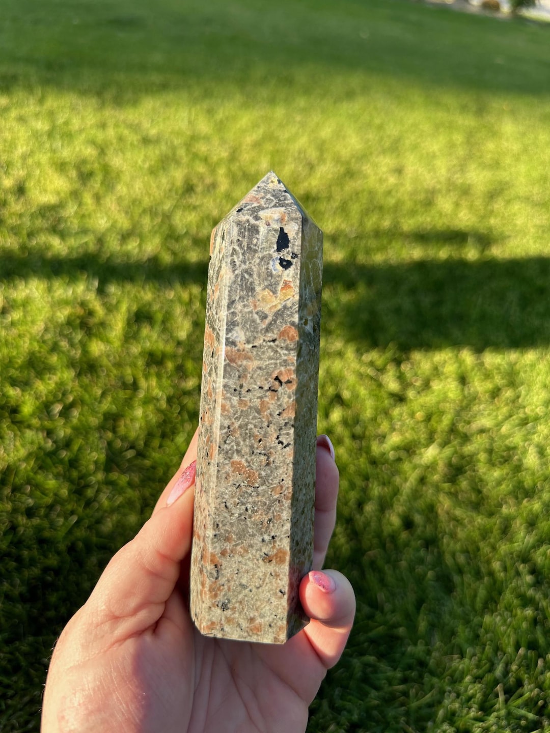 Yooperlite Tower – 6 Inches Tall, 14 Oz – UV Reactive Stone of Truth ...