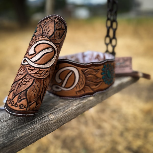 Leather Garter - Etsy