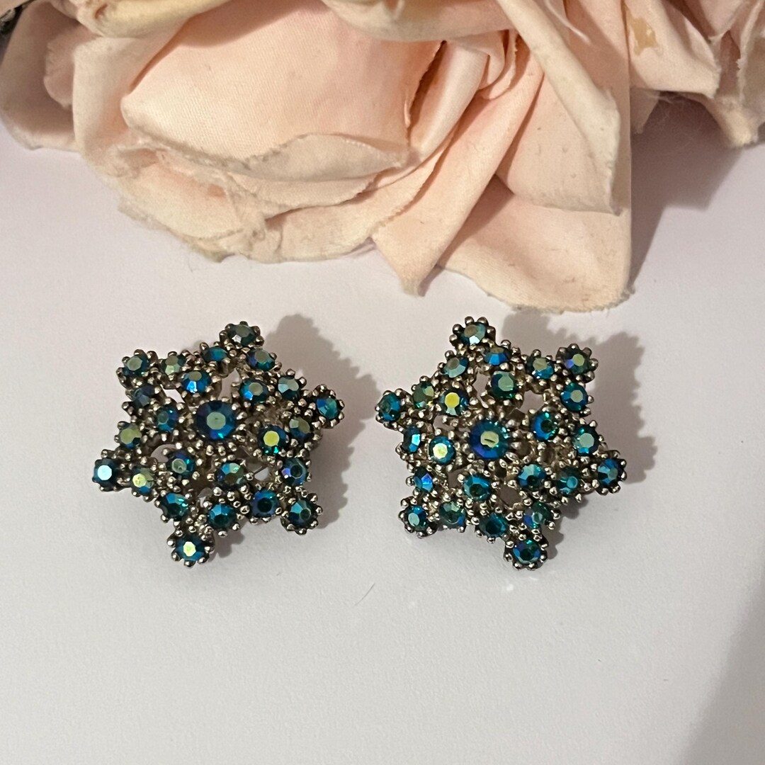 1950s Sphinx Blue Aurora Borealis Star Clip on Earrings - Etsy