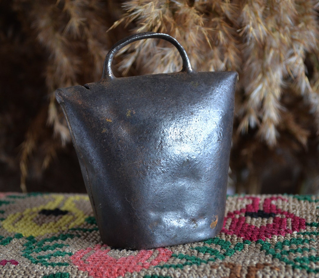 Antique Cow Bell, BOTALO, Wabi Sabi Decor - Etsy