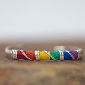 Rainbow Thread Bracelets - Pride LGBTQ Bracelet - Etsy