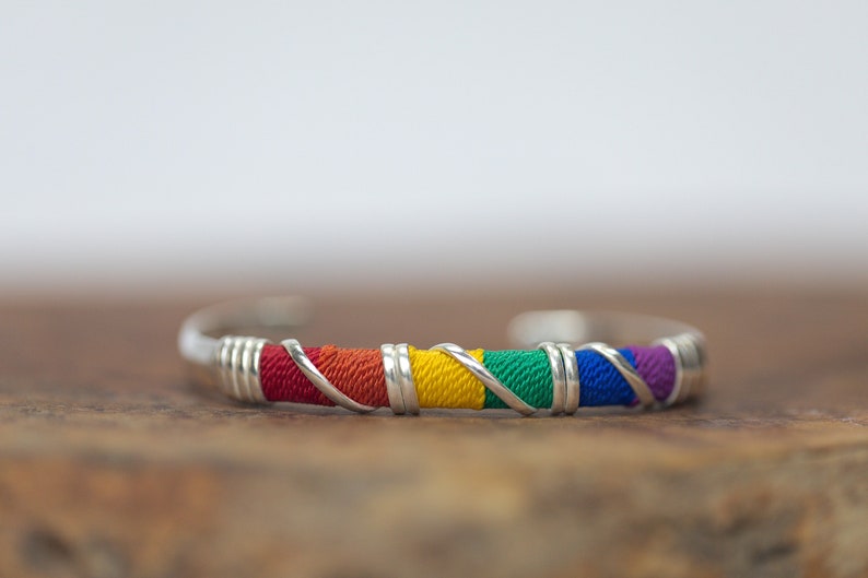 Rainbow Thread Bracelets Pride LGBTQ Bracelet - Etsy