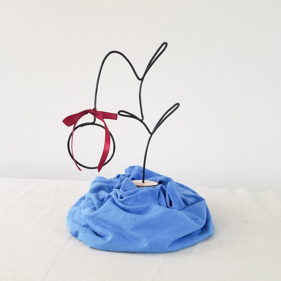 Charlie Brown Christmas Tree Decor - Wire Tree With Wood Base - Mantle ...