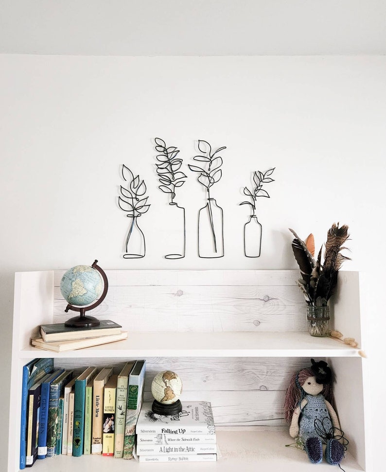 Wire Flowers in Vase Art - Handmade Wire Art | Metal Flowers, Botanical ...