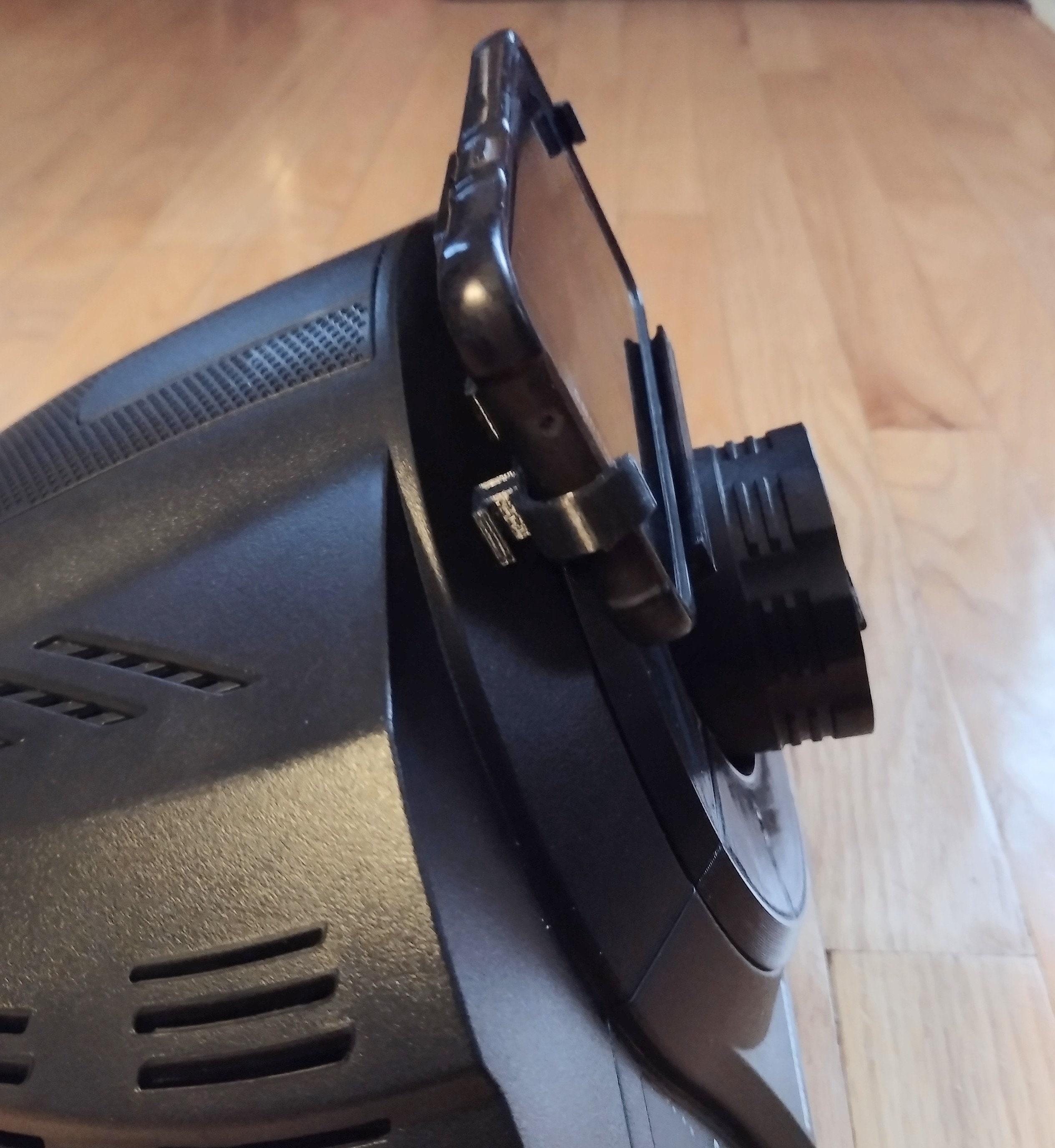 Thrustmaster T300 Universal Phone Dash Holder 3d Printed - Etsy