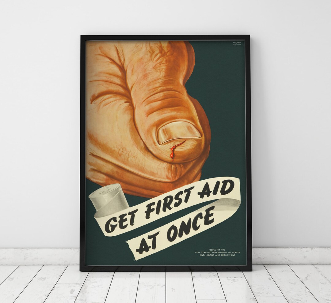 Retro First Aid Poster, Vintage Style Giclée Print, Quirky Wall Decor ...
