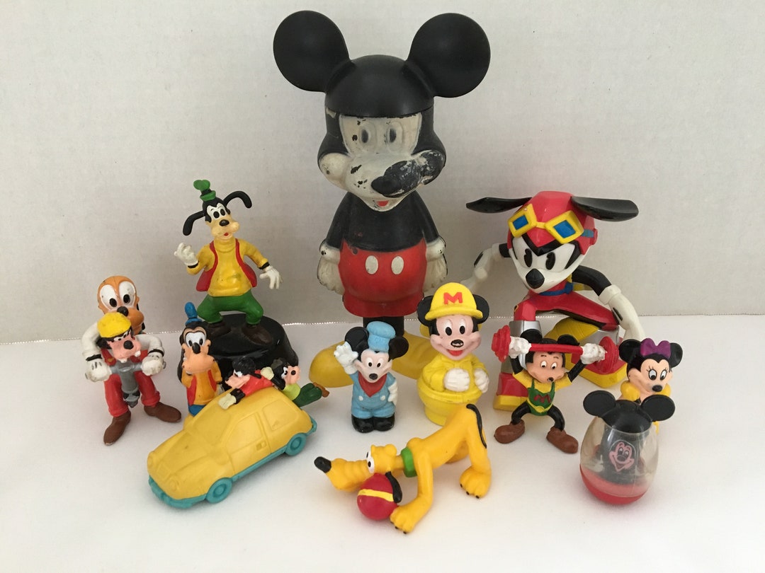 Vintage Disney Characters Mickey Mouse Minnie Mouse Goofy Pluto Walt ...