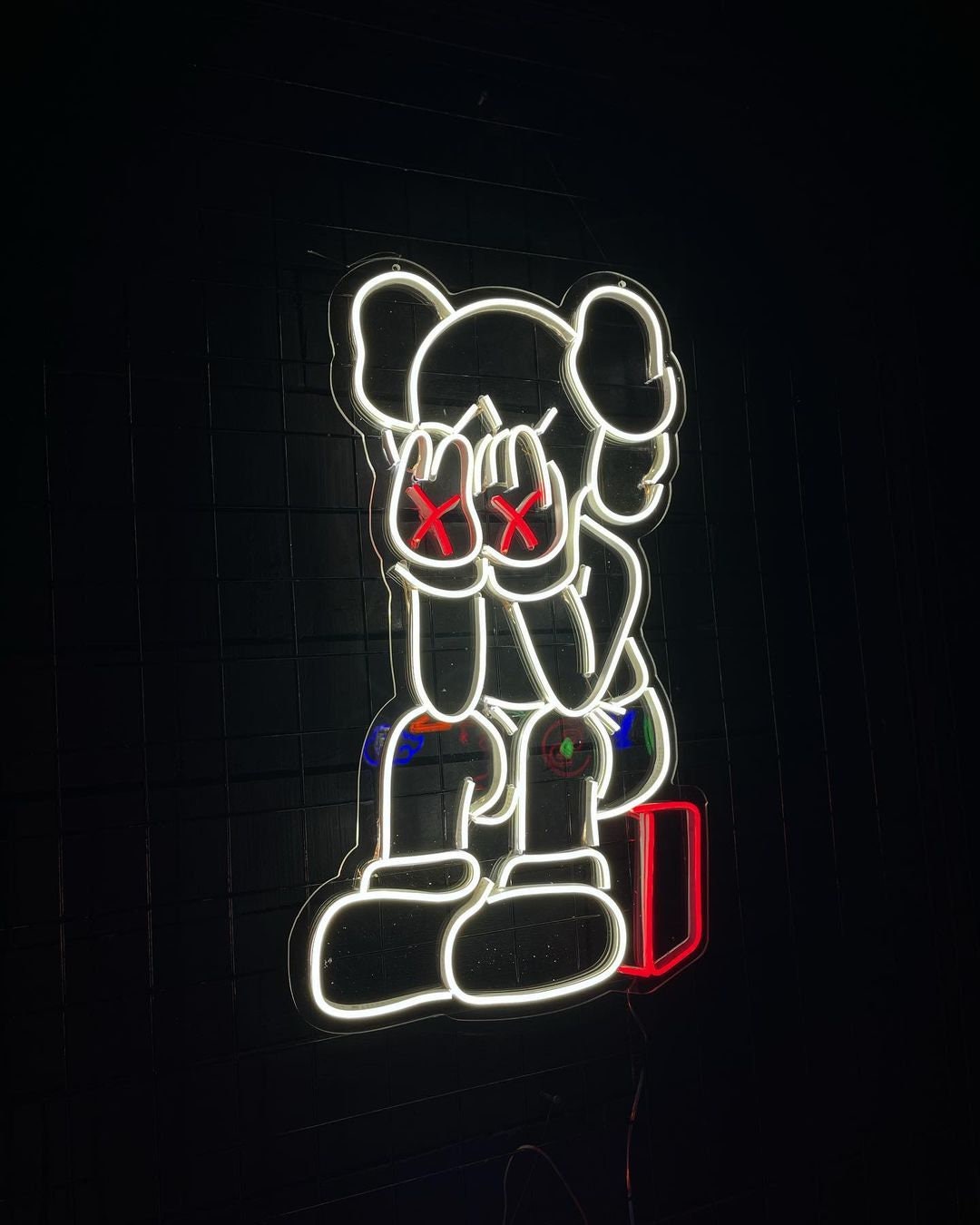 Kaws Companion Neon Sign, Kaws Companion Neon Sign Bedroom, Kaws ...