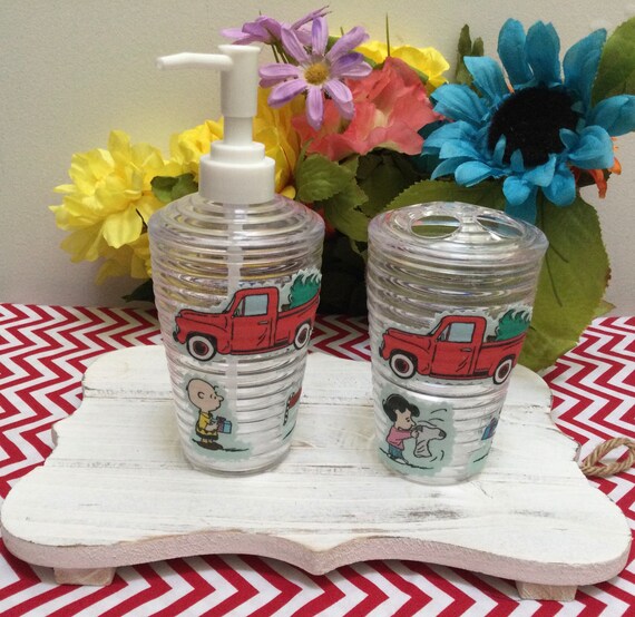 Charlie Bathroom Accessories – Rispa