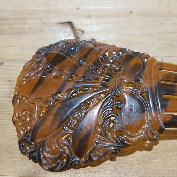 Art Deco Vintage Bakelite Mantilla Style Hair Comb - Gem