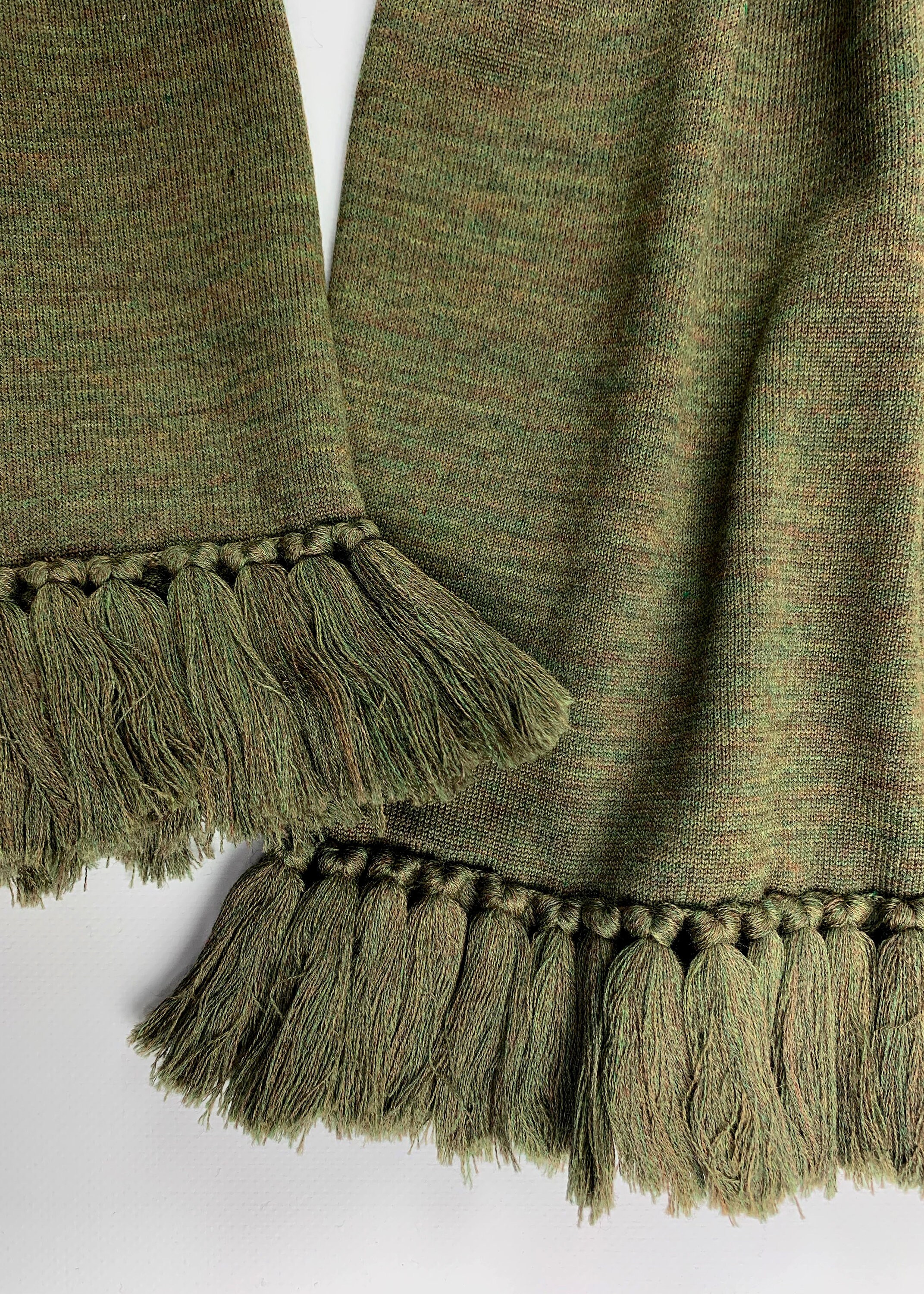 Dolma Scarf // Merino Wool Fringe Scarf - Etsy