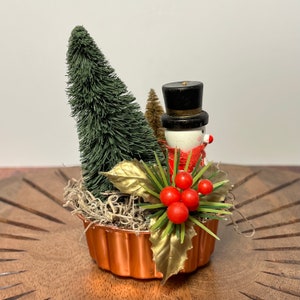 Vintage Santa Claus in Vintage Copper Mold, Vintage Inspired, Sisal ...