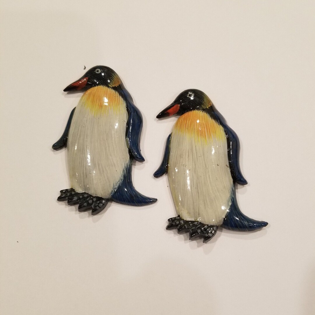 Penguin Refrigerator Magnets, 2 Pieces, Free Shipping (88722), Penguin ...
