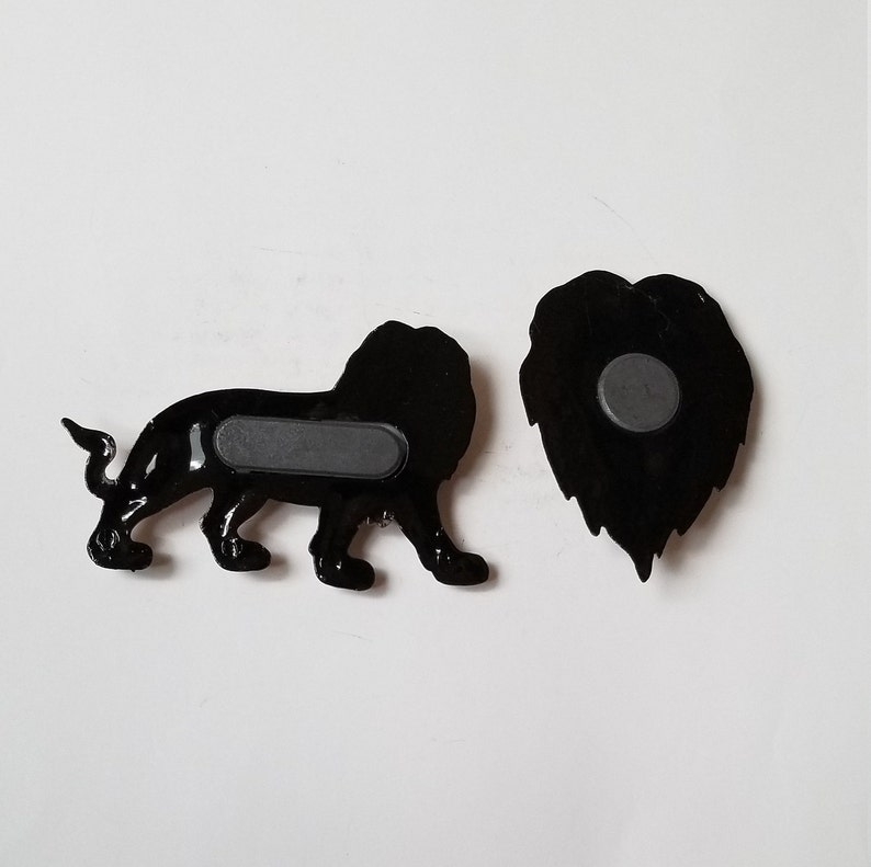 Lion Refrigerator Magnets, 2 Pieces, Free Shipping (84722), Lion ...