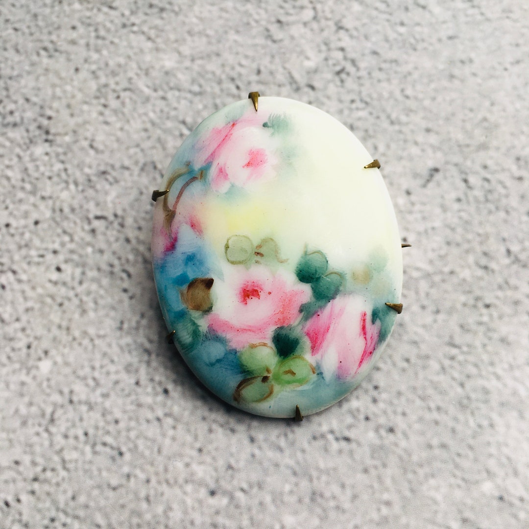 Victorian Hand Painted Pink Floral Oval Brooch 1.5