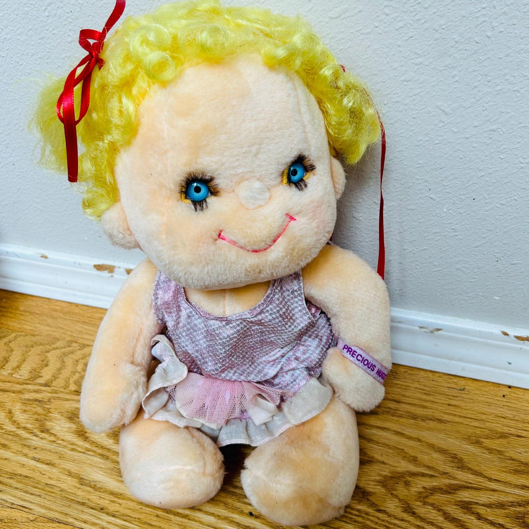 Hugga Bunch Collection Kenner Precious Hugs W Yellow Hair Plush Doll ...