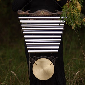 Sound Healing Chimes & Gong for Music Therapy 10 Note Bells Chime and ...