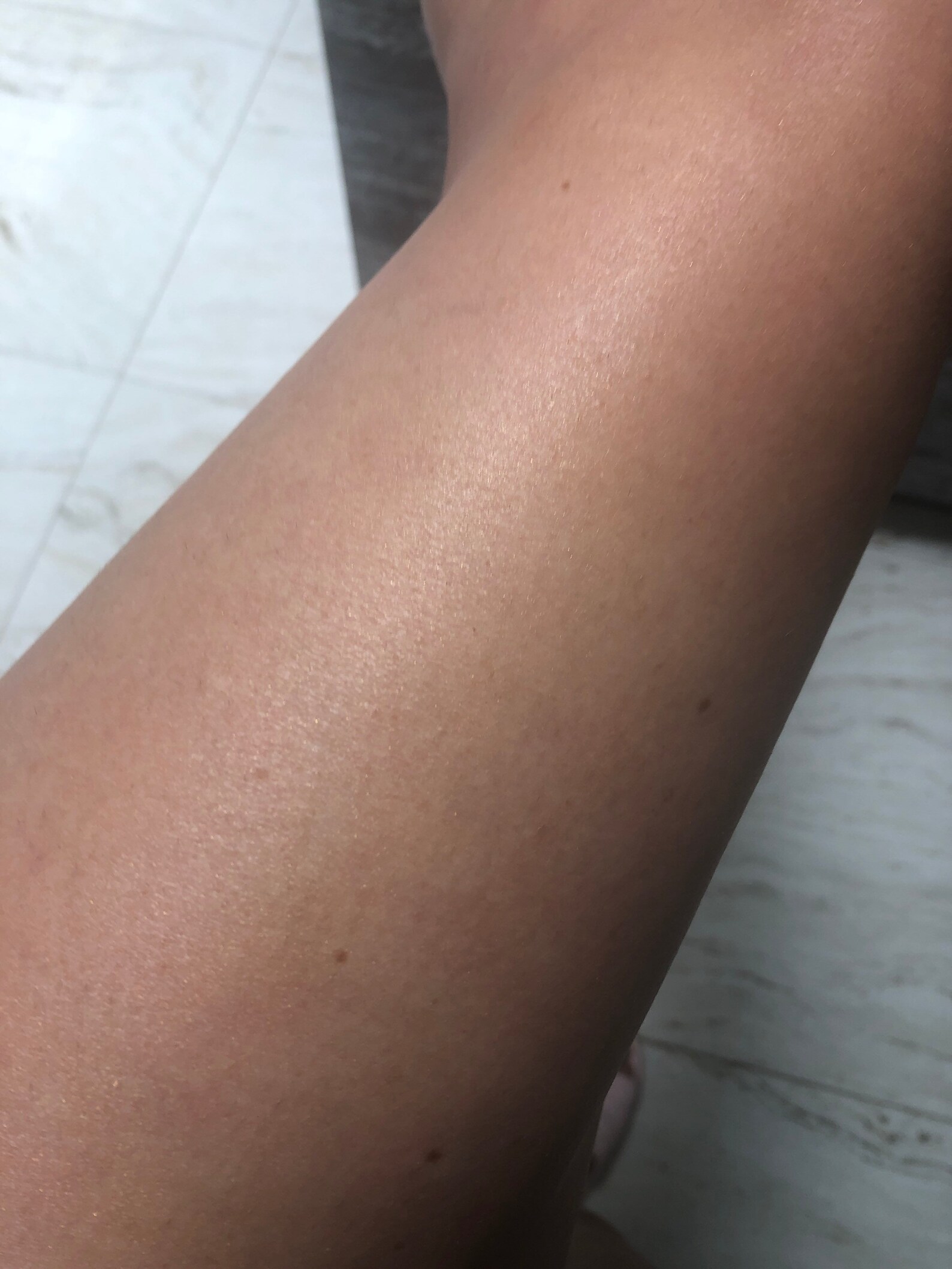 Cannabis Sativa Cream Bronzer/ Hempseed Oil Cream With Bronzing Effect ...