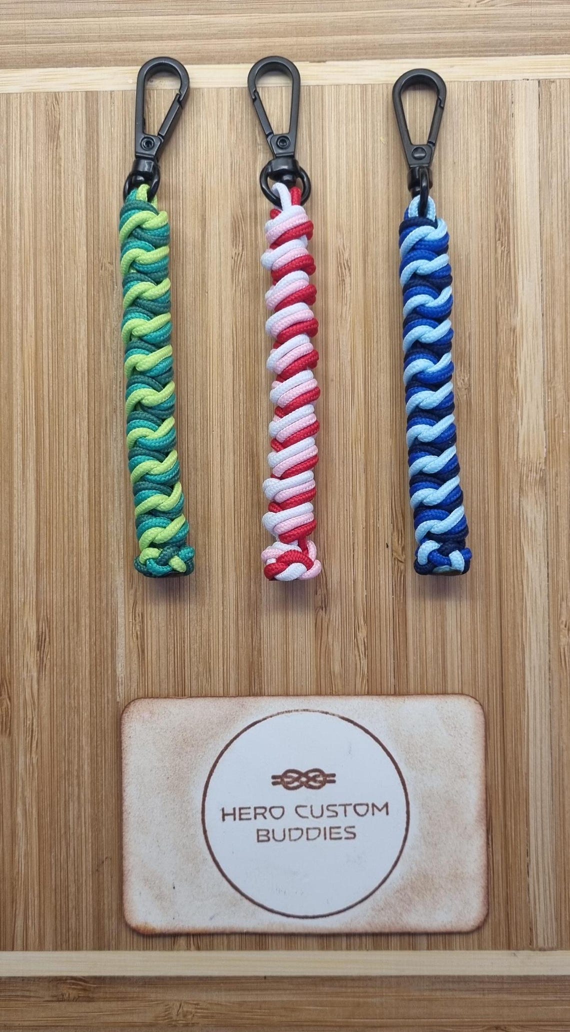 Simple Minimalist Tri-colour Snake Knot Paracord Keychain - Etsy