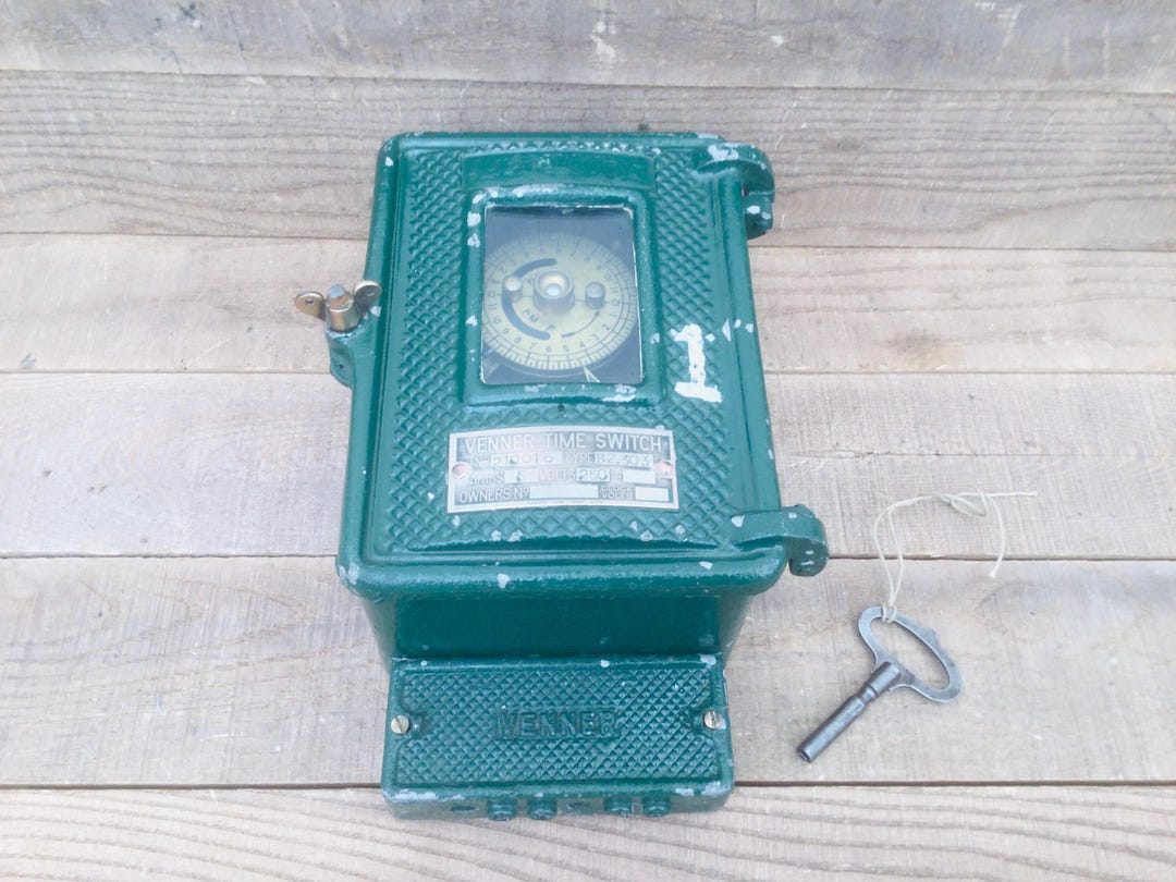 Vintage Venner Electical B2.303 Time Switch & Mechanism Key - Etsy