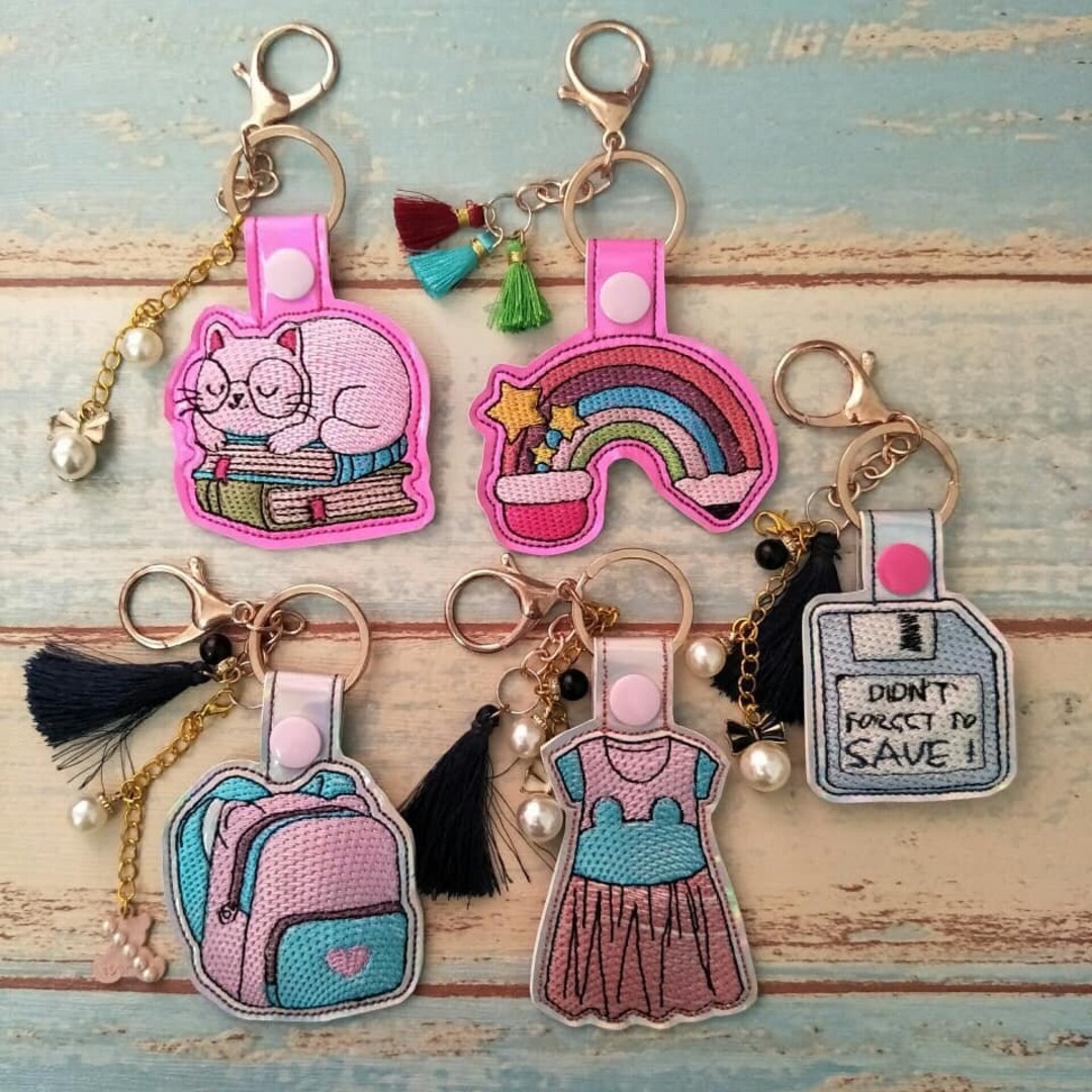 In the Hoop Embroidery Designs Bundle Set Features Key Fob Embroidery ...