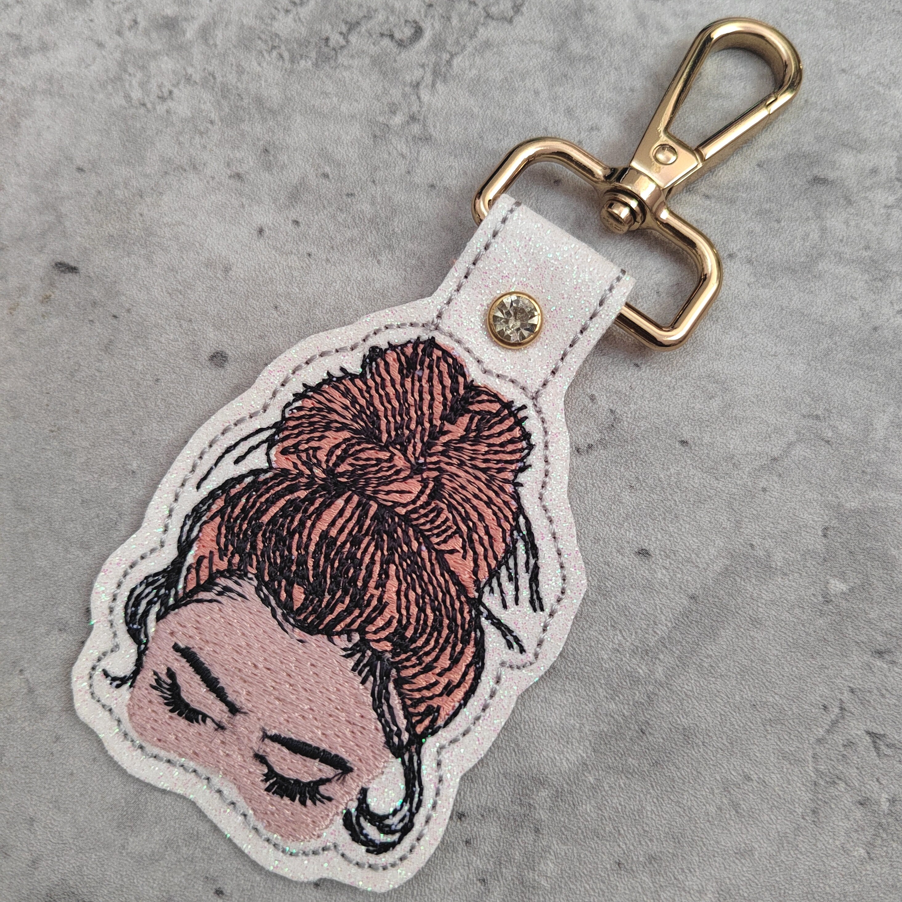 Messy Bun Mom in the Hoop Snap Tab Machine Embroidery Designs, ITH ...