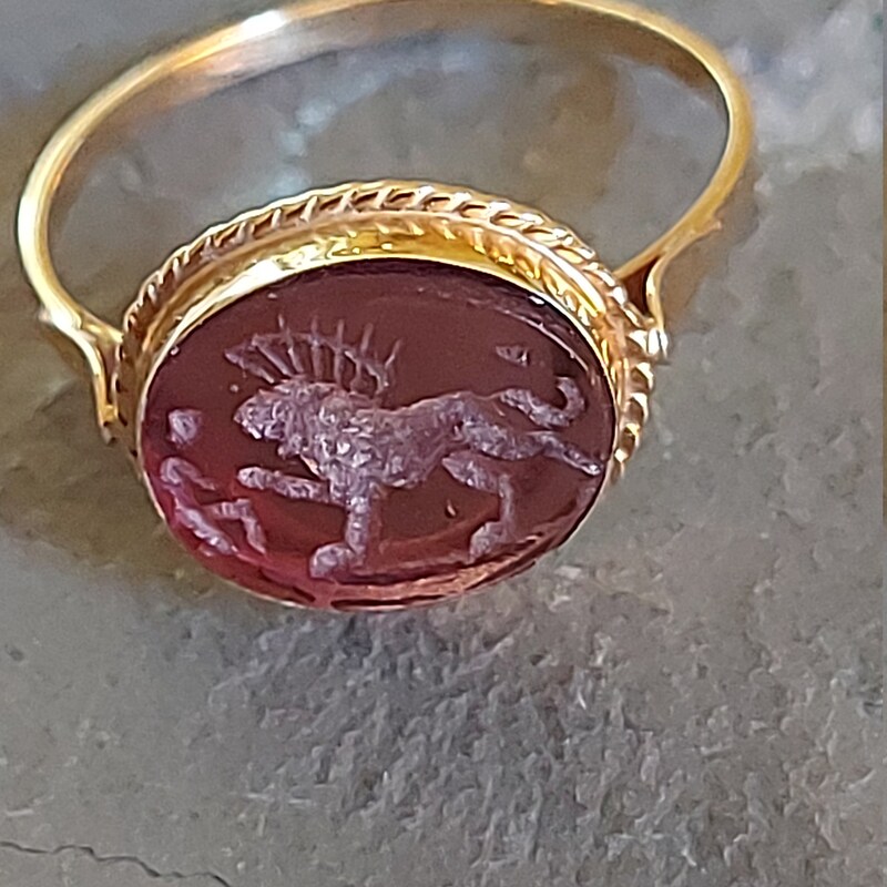 Intaglio Glass Ring - Etsy
