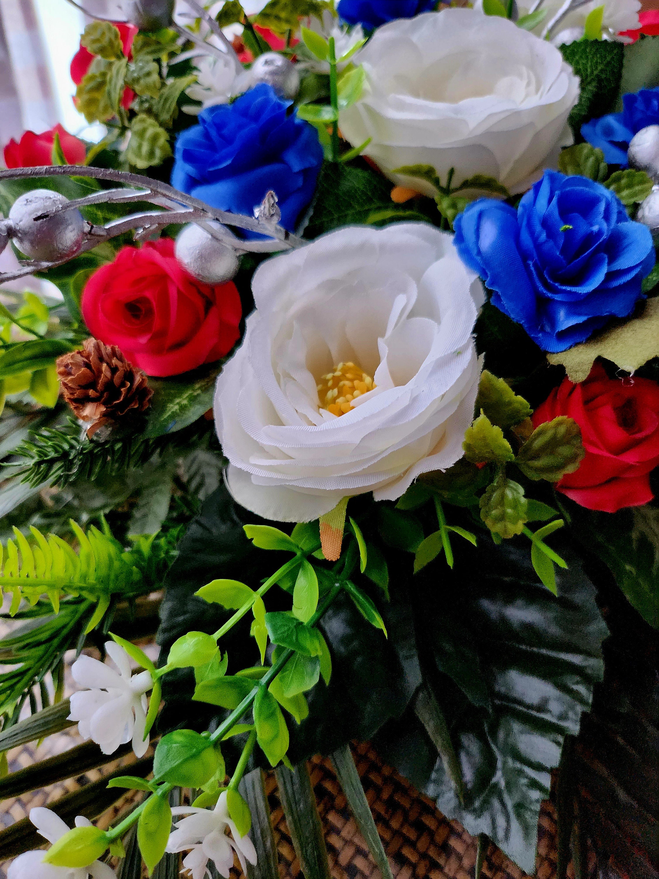 Cemetery Patriotic Arrangement Memorial Patriotic Arrangement Cemetery ...