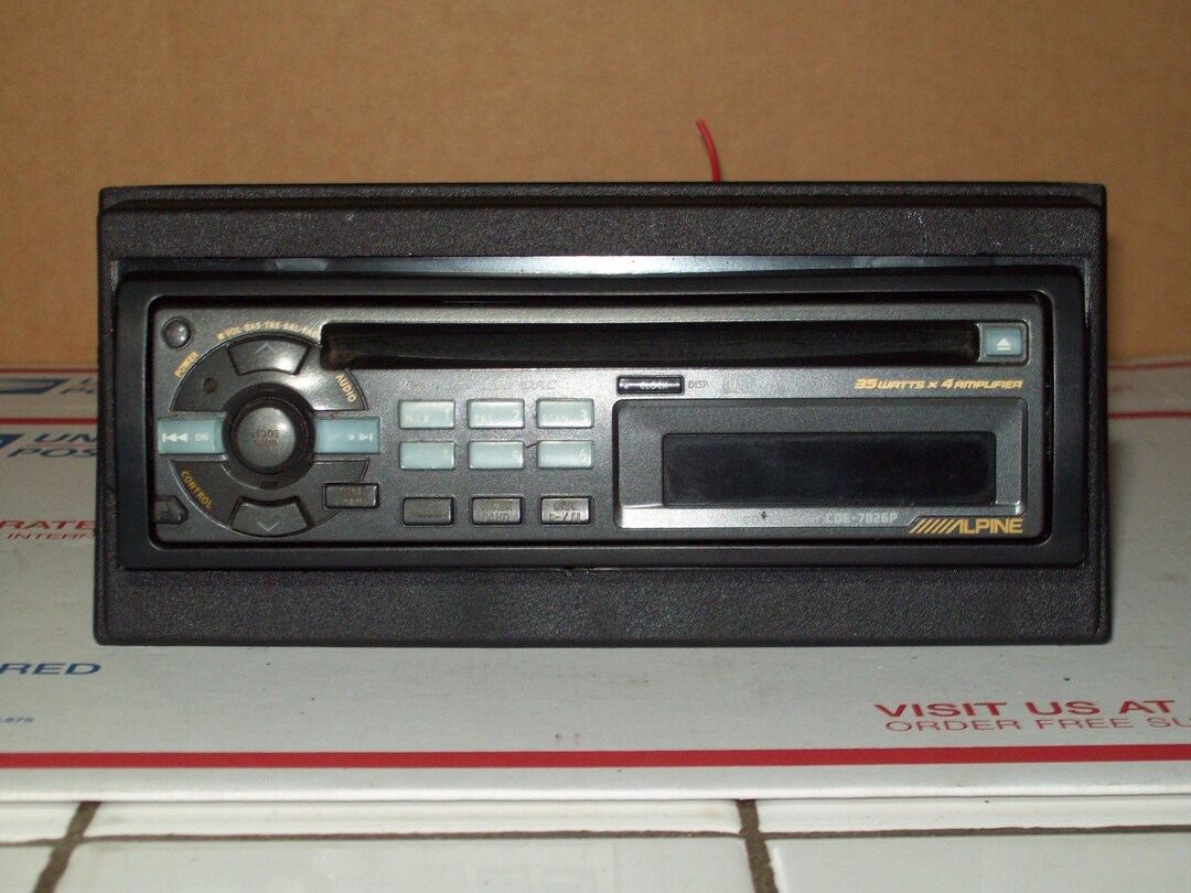 Vintage Alpine CDE-7826P ~ CD Receiver Car Radio With Removable ...