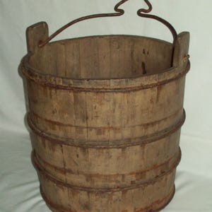 Primitive Wooden Well Bucket With Iron Banding ~ Very Solid ~ Nice Eye ...